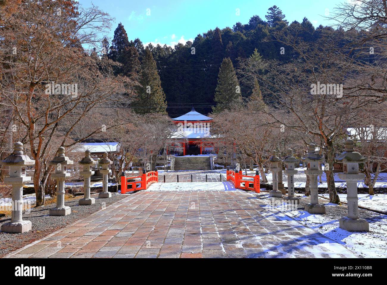 Kongobu-ji Okuno-in Okunoin Cemetery at Koyasan, Koya, Ito District ...