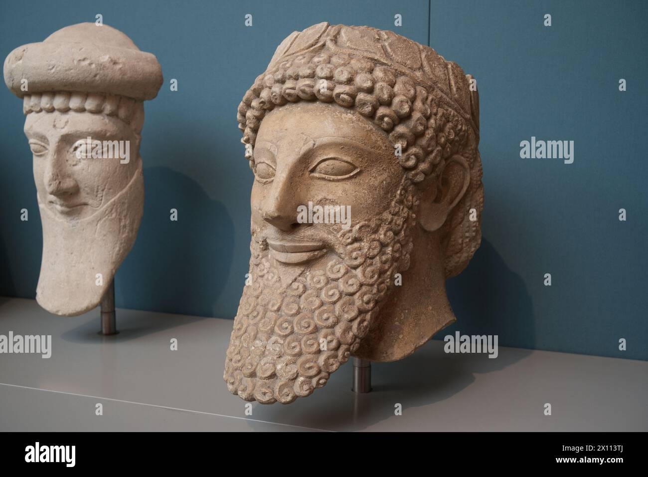 Statue of a male worshipper, Cyprus, 500-480BC Stock Photo - Alamy