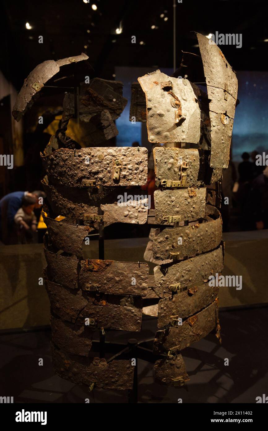 This is the world's most complete Roman legionary’s articulated cuirass ...