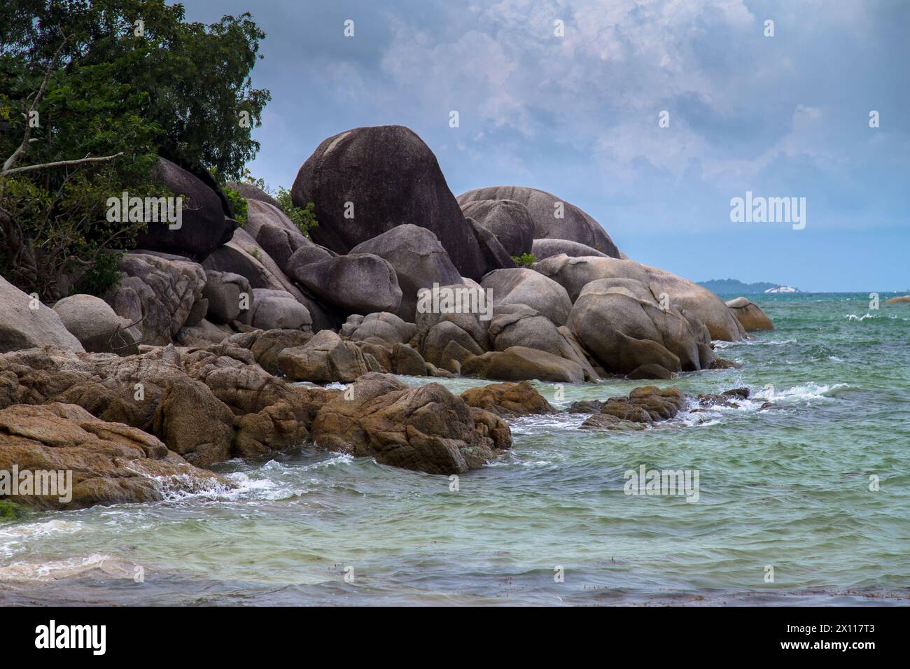 The geological feature is granite rocks in block form, found on the ...