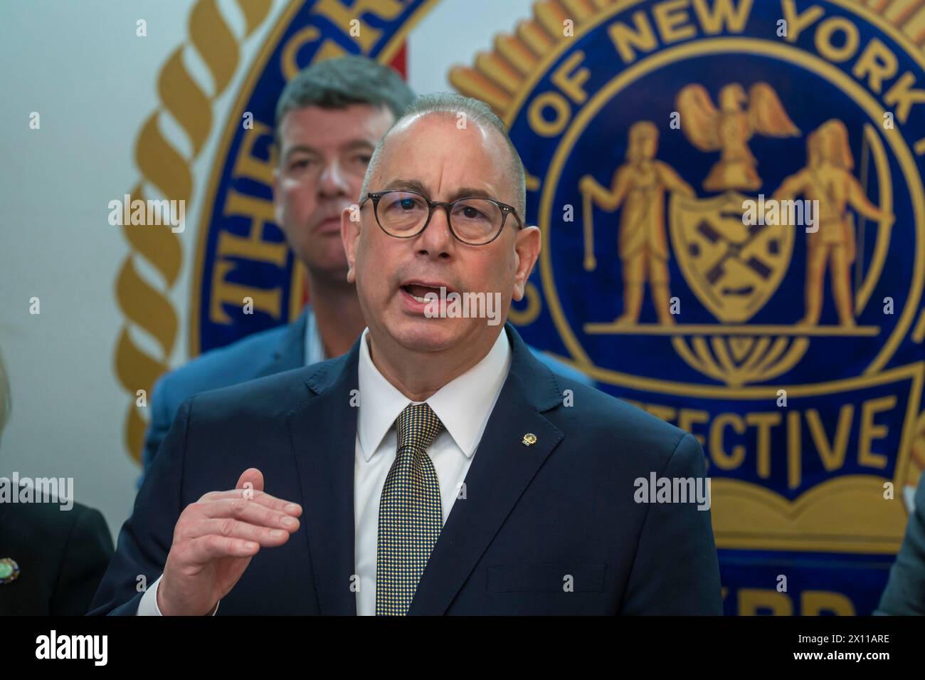 Nypd detectives hi-res stock photography and images - Alamy