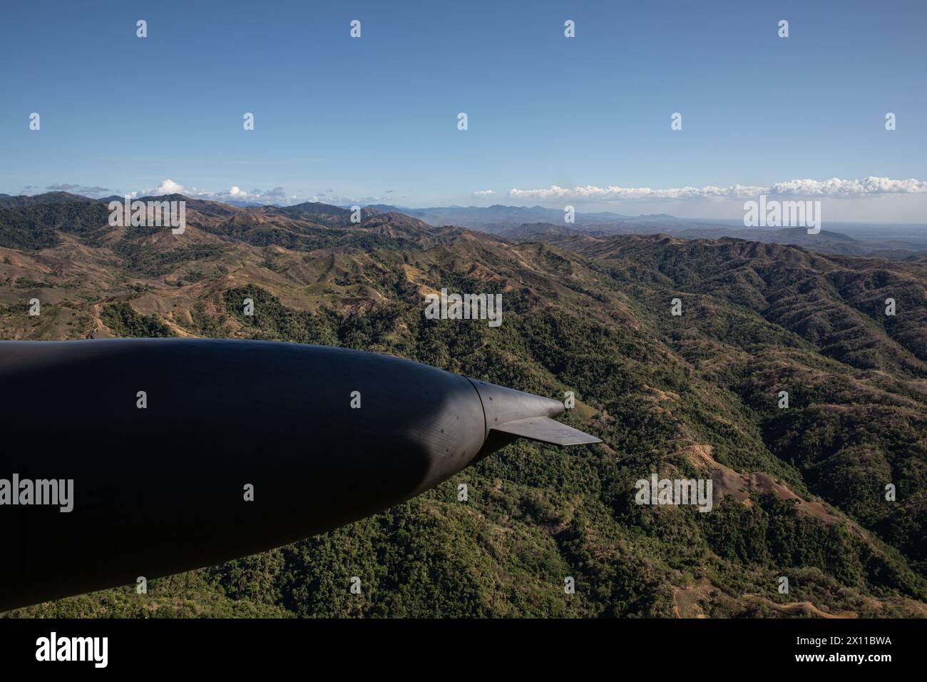 U.S. Army aircrews with the 25th Combat Aviation Brigade, 25th Infantry ...