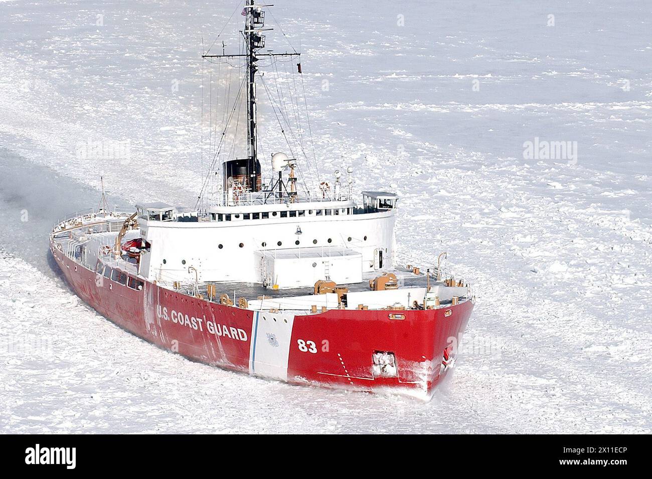Sault Ste Marie, Mich. (Jan. 23, 2004) - The Coast Guard Cutter ...