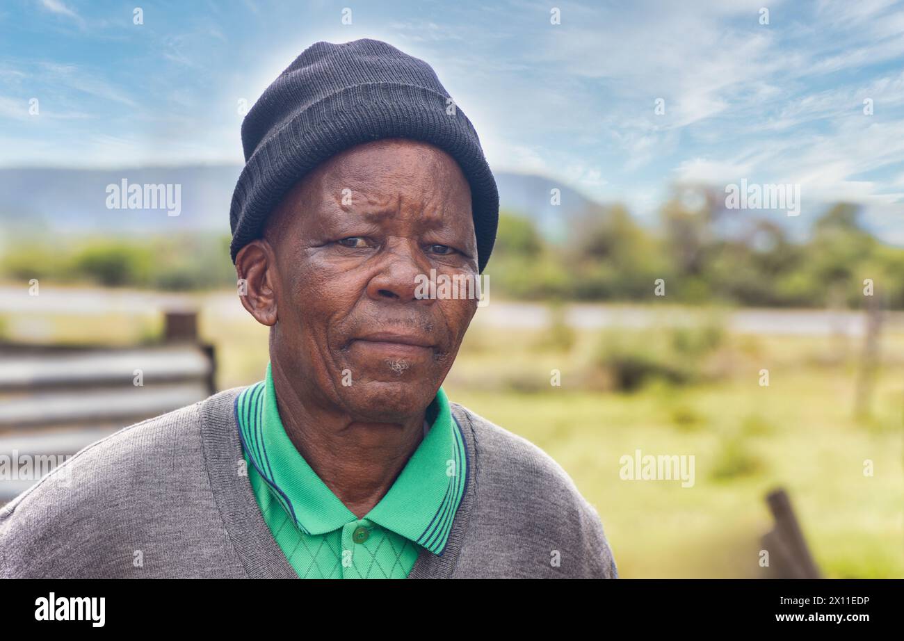 portrait of an old african man in the yard in south african village Stock Photo - Alamy