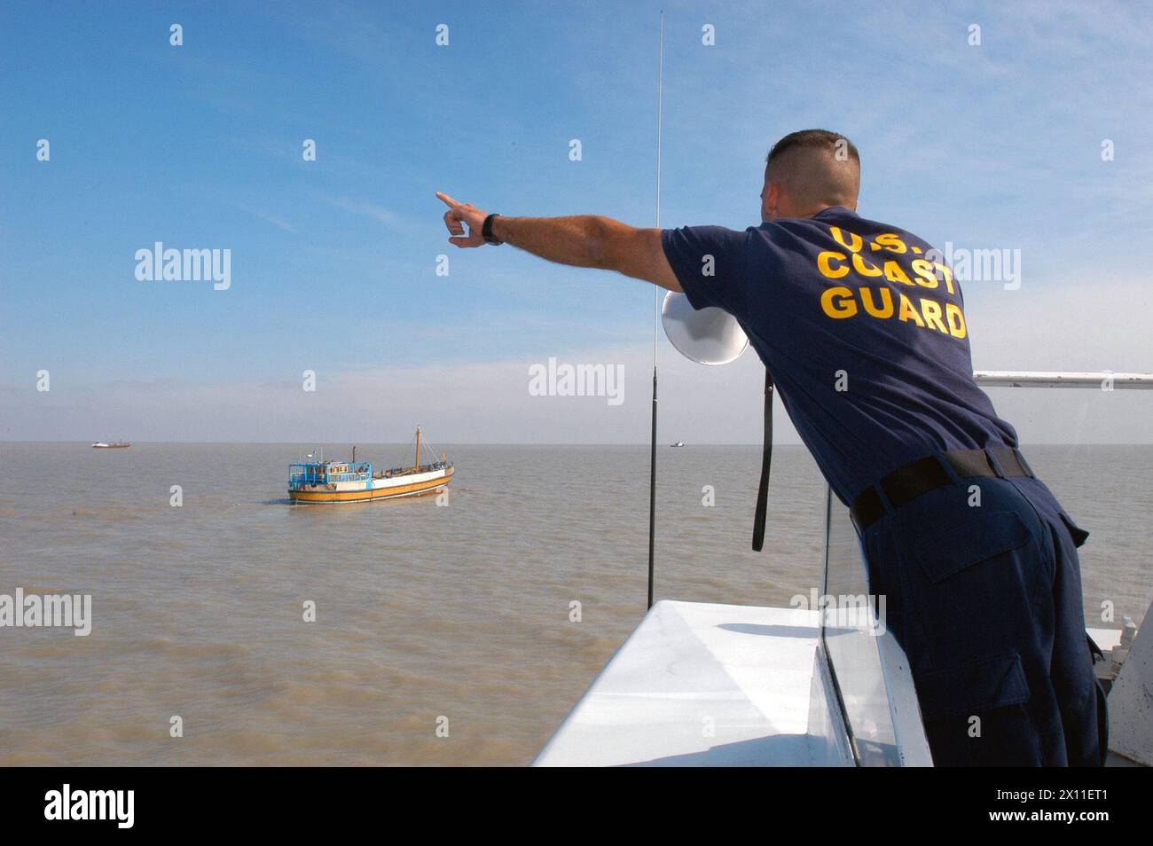 ARABIAN GULF (Jan. 9, 2004)-- LT. Carmen DeGeorge, 28, commanding ...