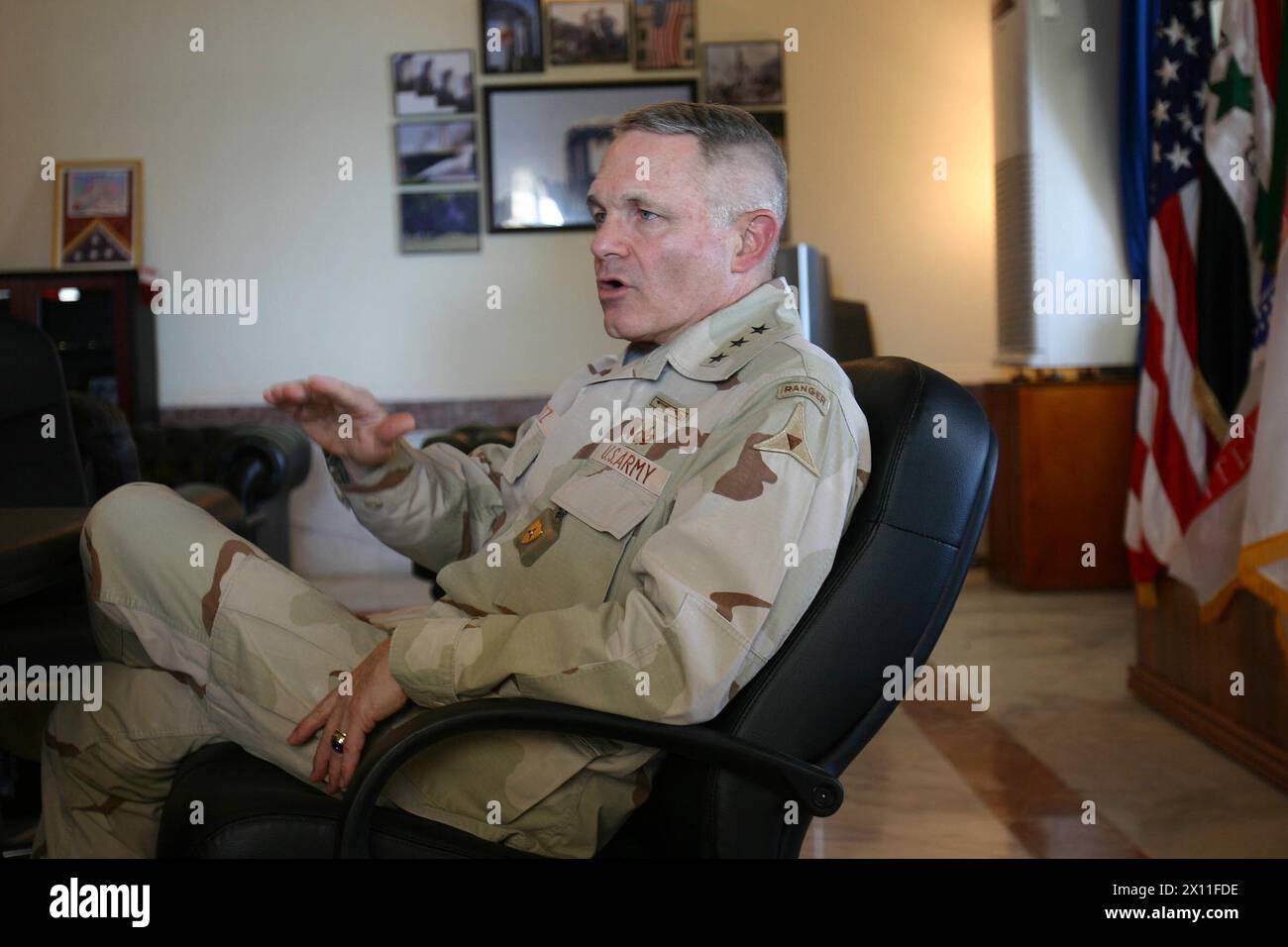 Mnc iraq hi-res stock photography and images - Alamy