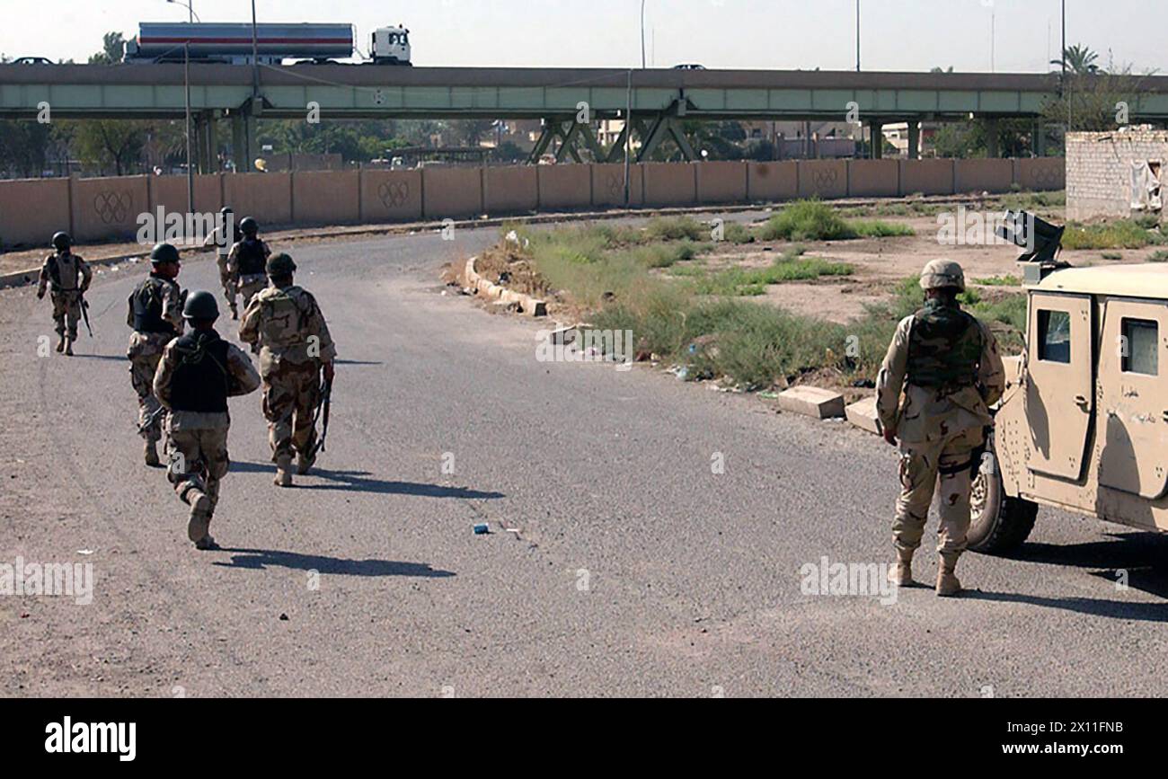 Iraqi national guardsmen hi-res stock photography and images - Alamy