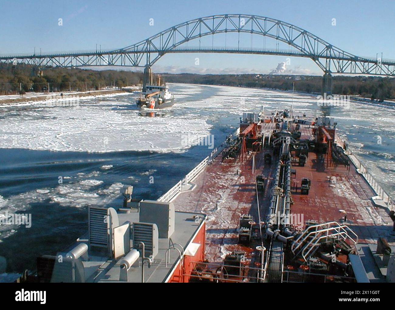 CAPE COD, Mass. (Jan. 25, 2004)-- Coast Guard Cutter Ida Lewis ...