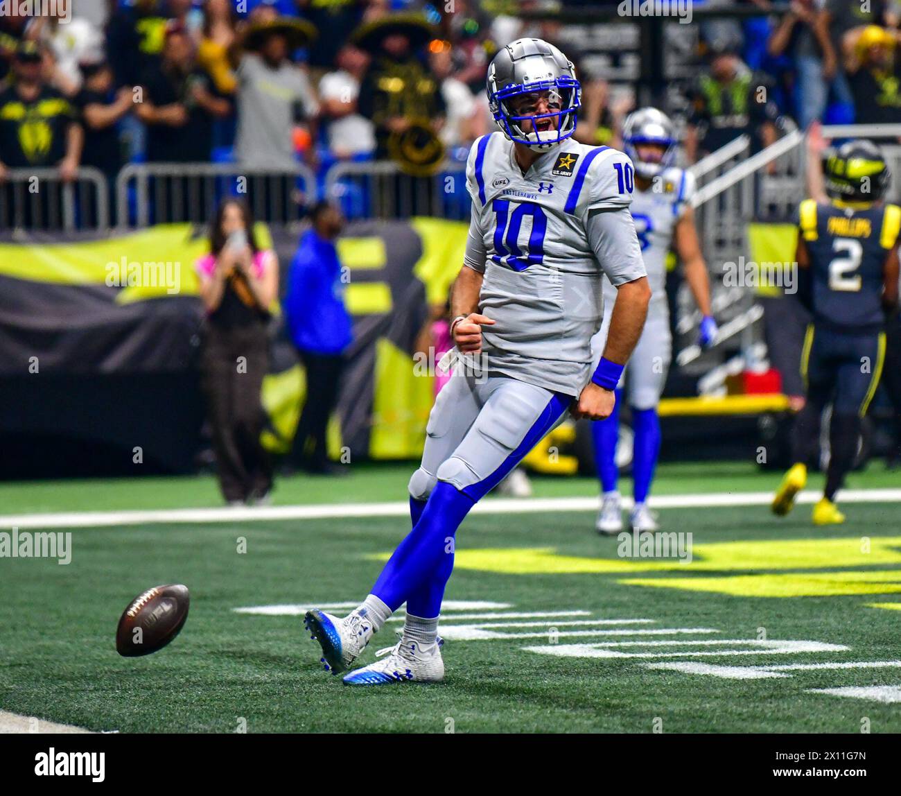 San Antonio, Texas, USA. 14th Apr, 2024. STL Battlehawks #10 QB A.J ...
