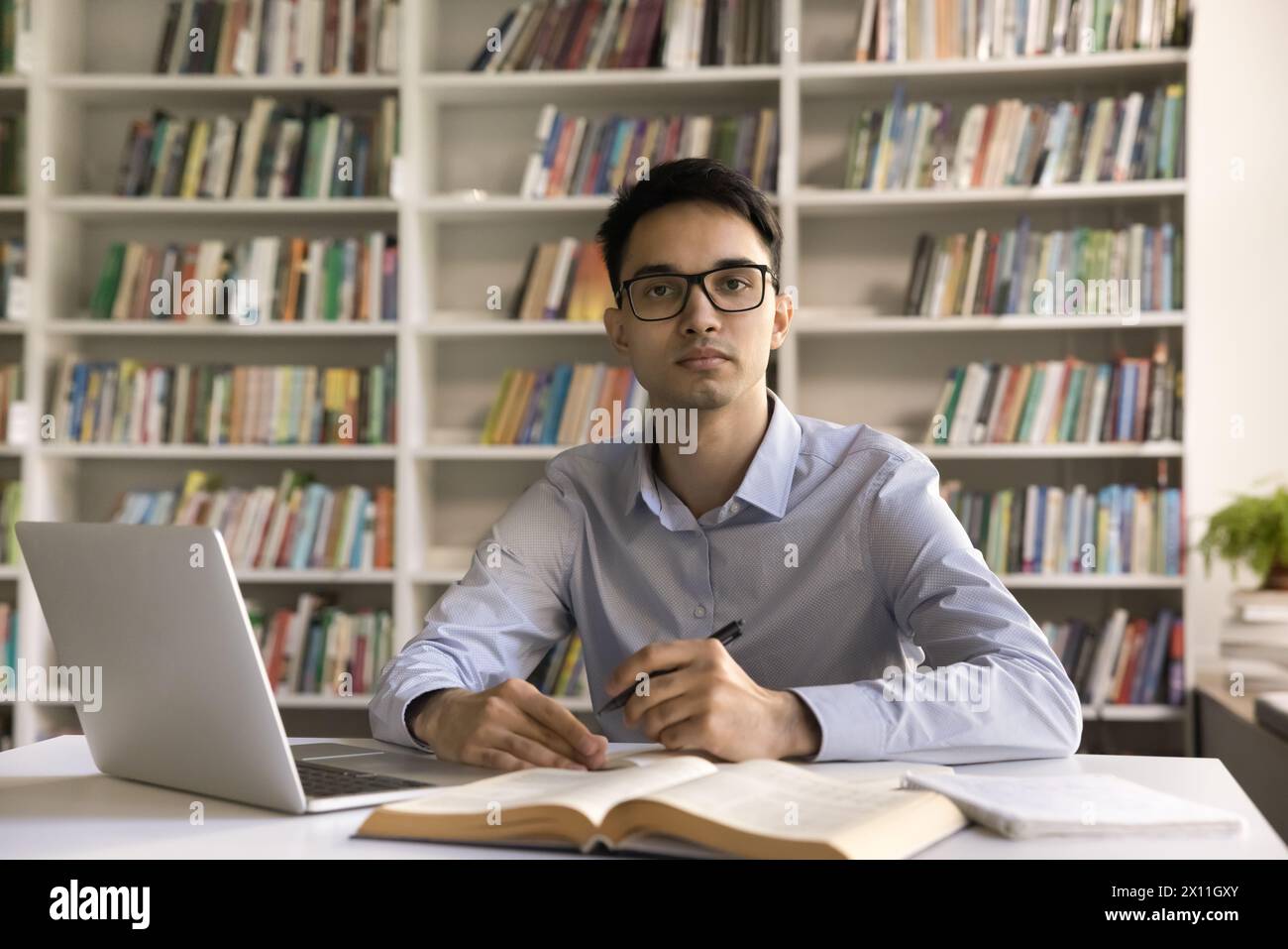 Indian school textbooks hi-res stock photography and images - Alamy
