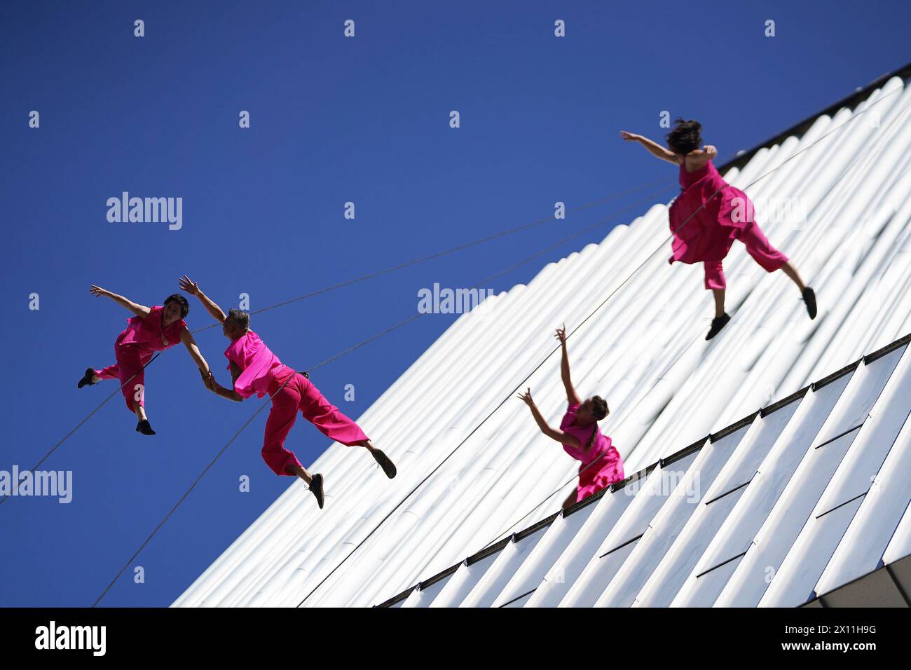 Dallas, Texas, USA: Members of the aerial/vertical dance company ...
