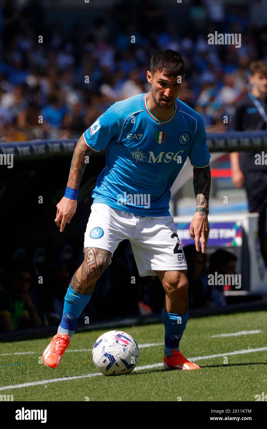 Matteo Politano of Napoli controls the ball during Serie A soccer match ...