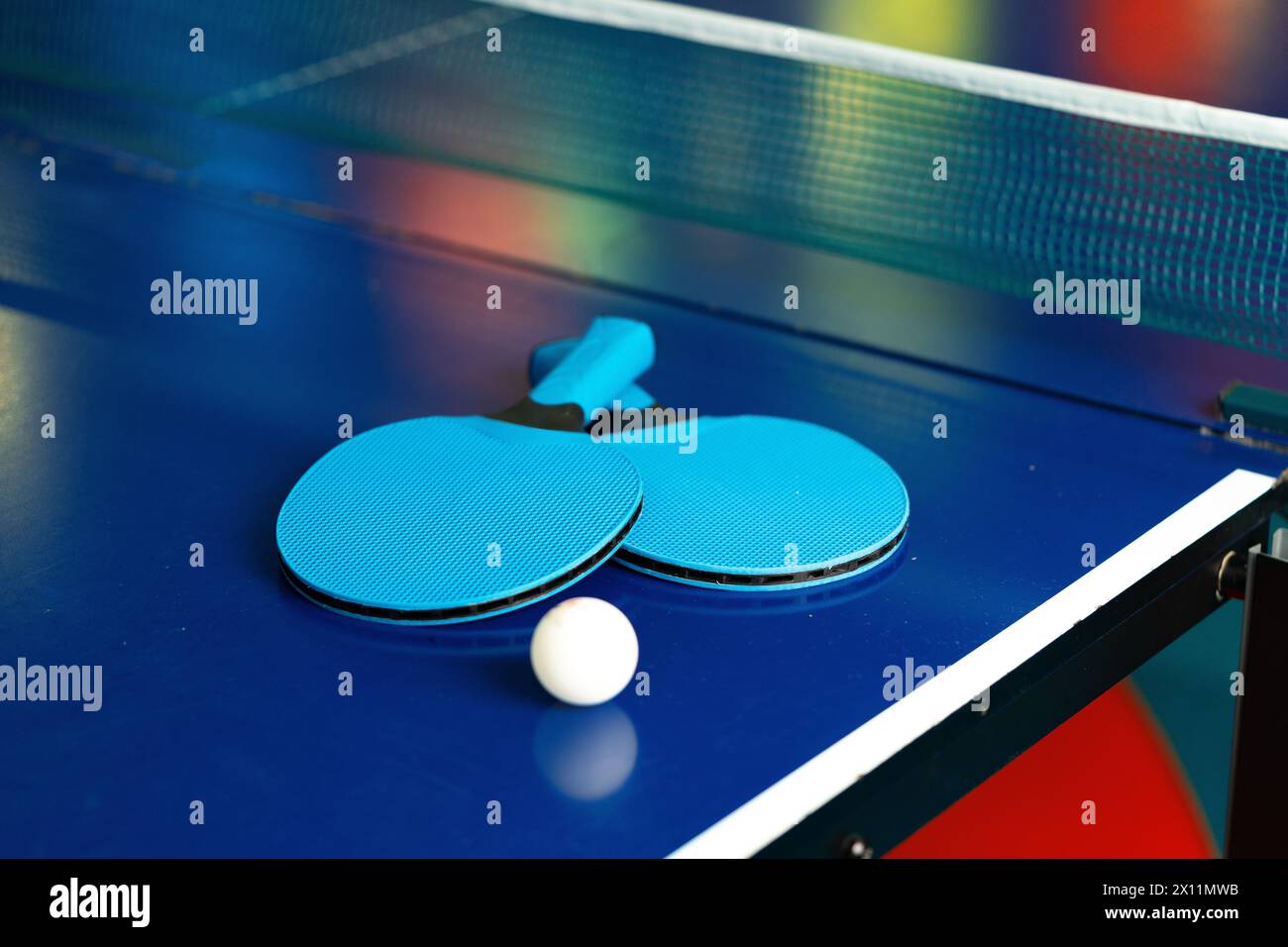 Two table tennis players hi-res stock photography and images - Alamy
