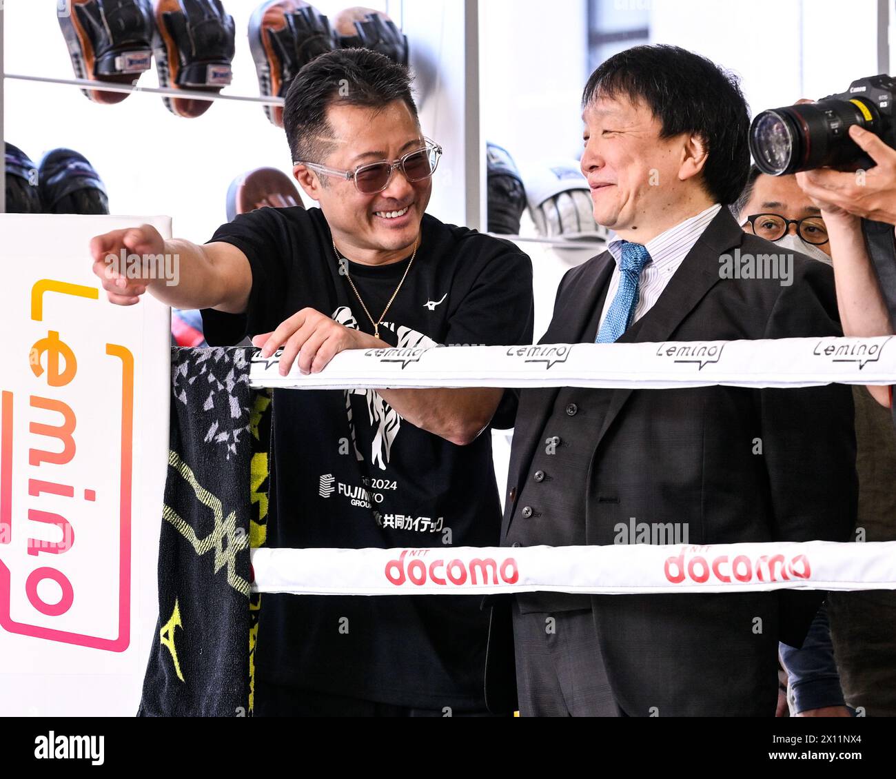 Yokohama, Kanagawa, Japan. 10th Apr, 2024. Naoya Inoue's trainer and ...