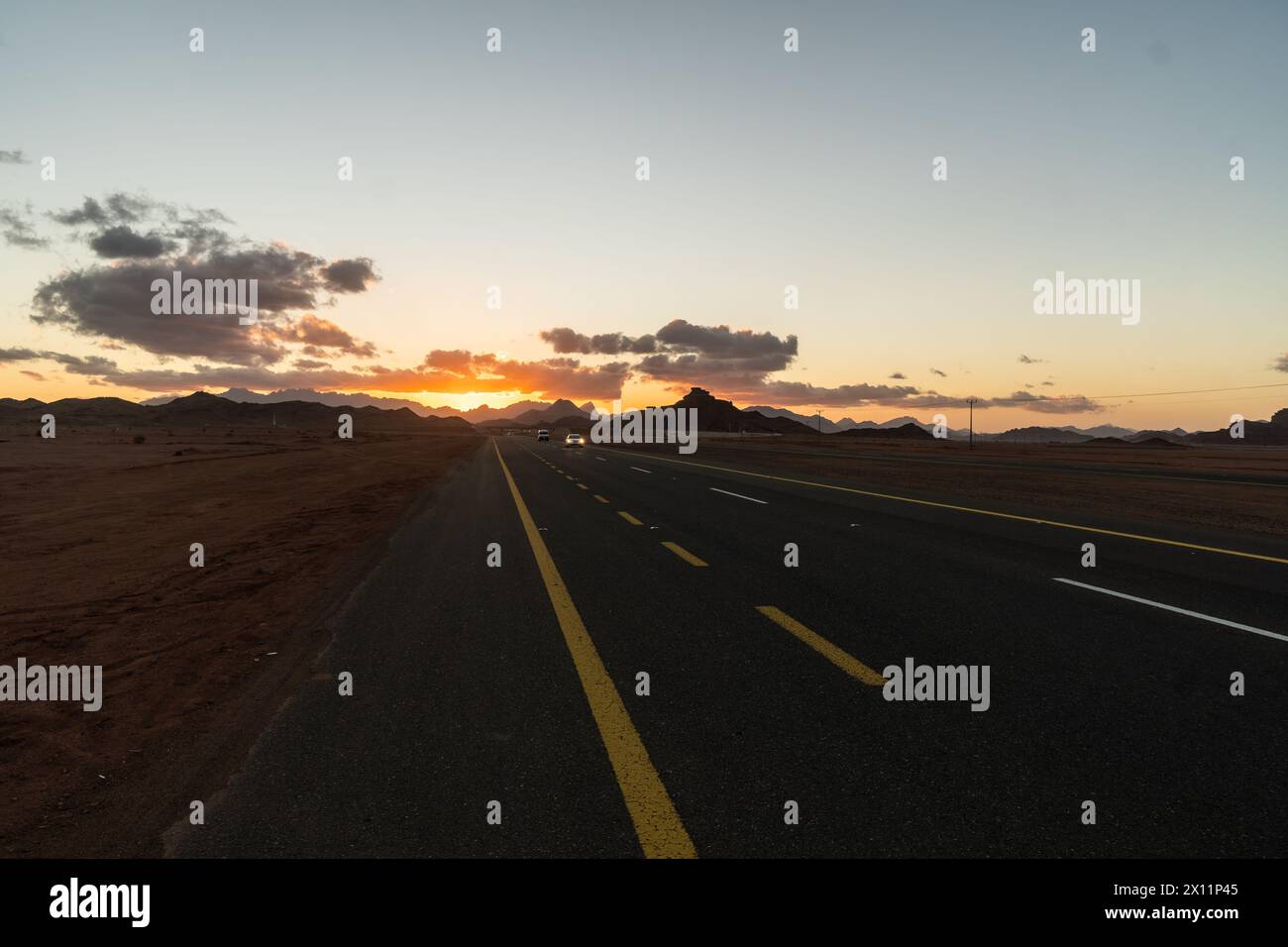 Saudi arabia hot hi-res stock photography and images - Alamy
