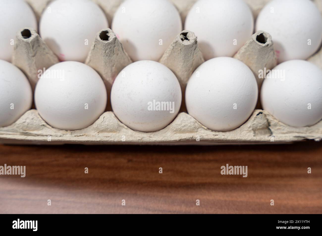 Packaging of chicken eggs. Chicken egg close-up Stock Photo - Alamy