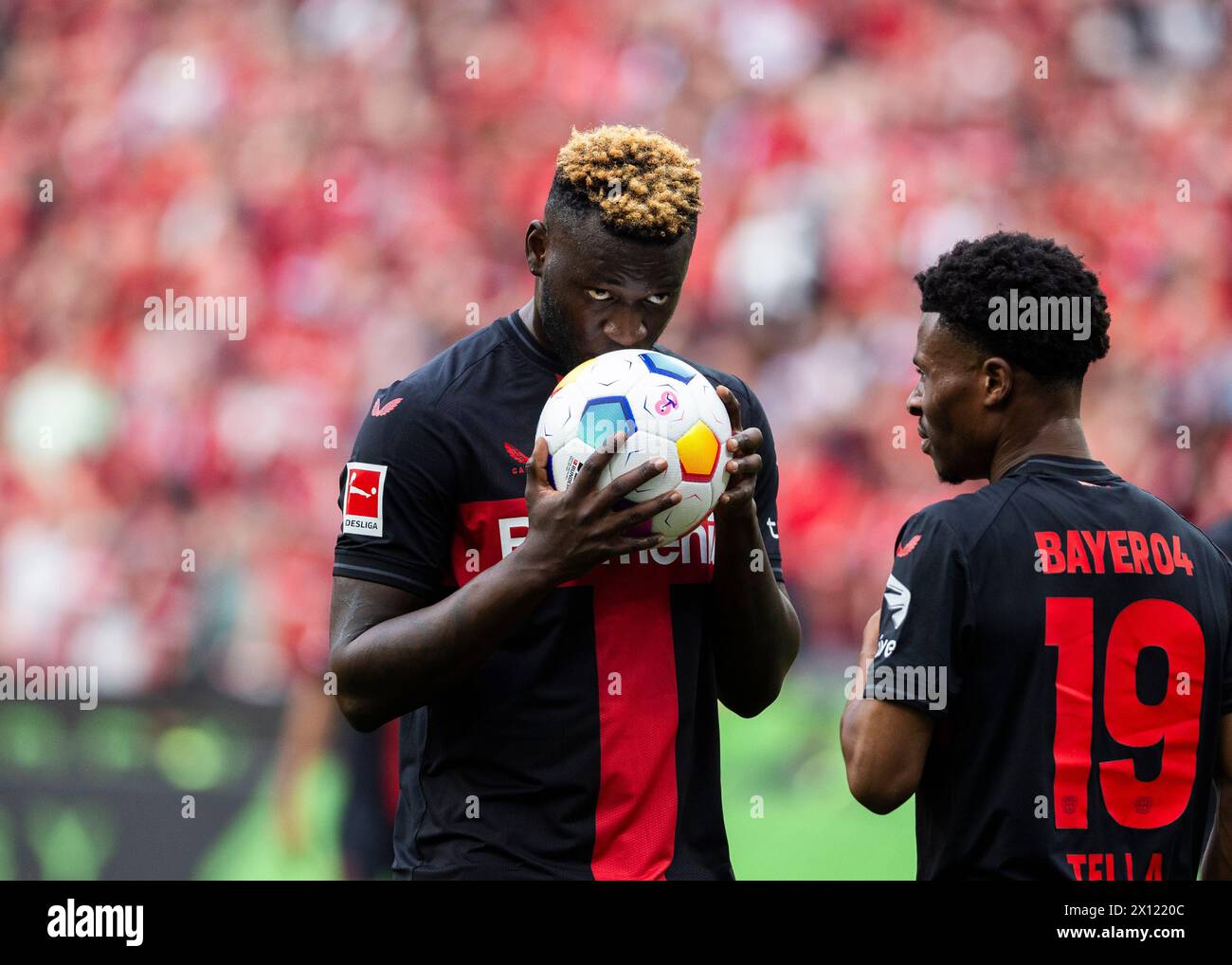 Elfmeterschießen hi-res stock photography and images - Alamy