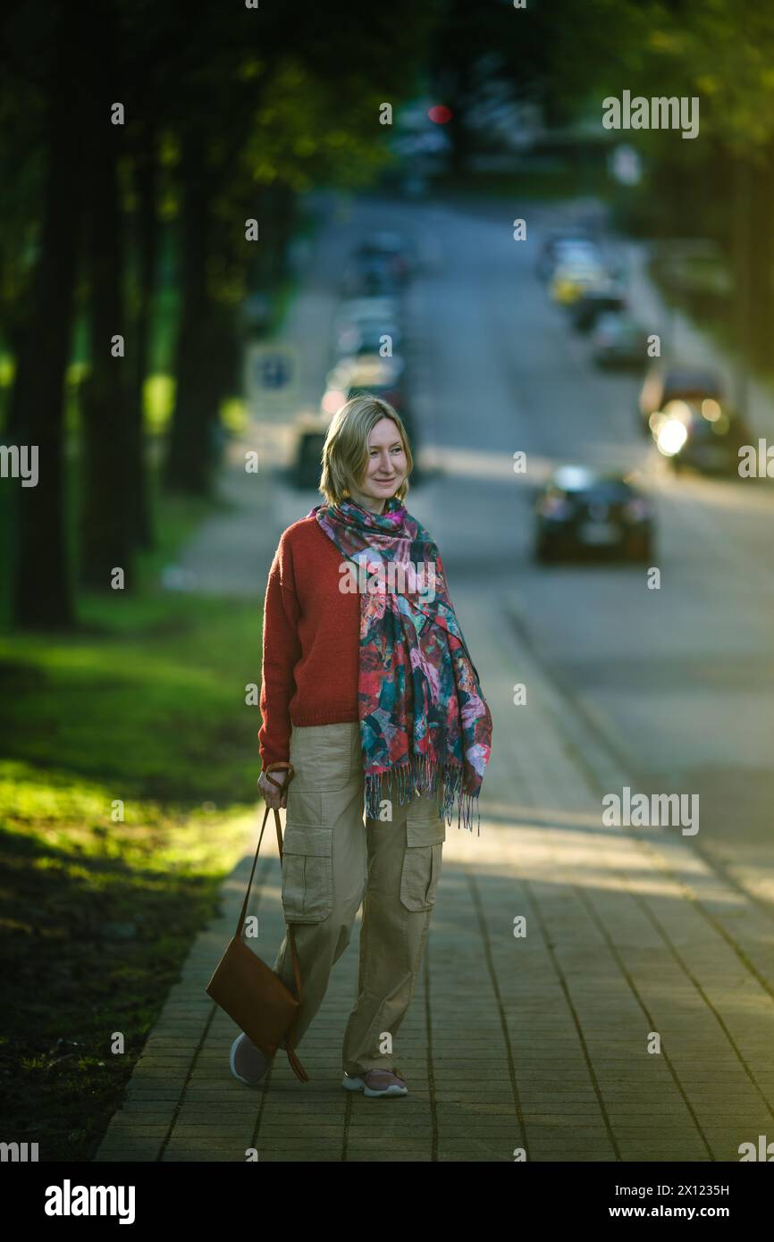 Enjoying the scenery pathway hi-res stock photography and images - Alamy