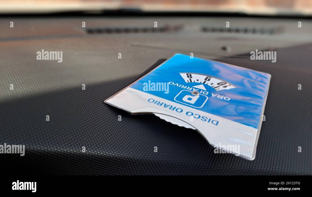 Parking disc hi-res stock photography and images - Alamy