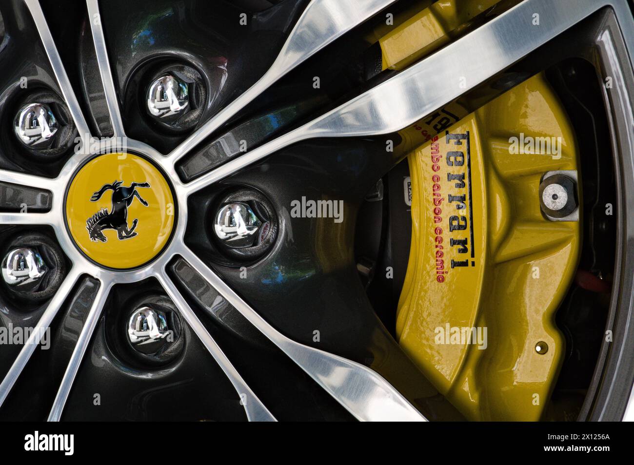 Italian hypercar hi-res stock photography and images - Alamy