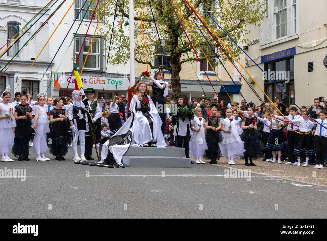 Crowning of the May Queen, 2023, With Her Retinue Beneath the Maypole ...