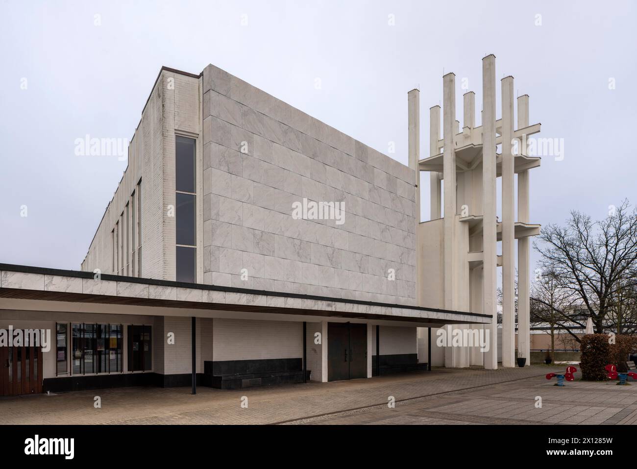 Wolfsburg, Gemeindezentrum Stephanus, 1963 von Alvar Aalto erbaut ...