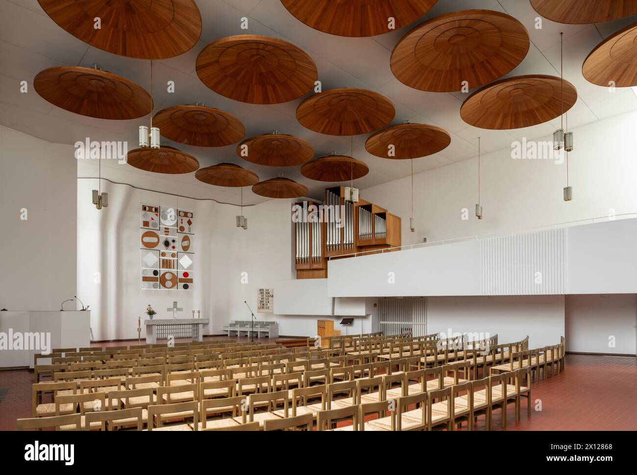 Wolfsburg, Gemeindezentrum Stephanus, 1963 von Alvar Aalto erbaut ...