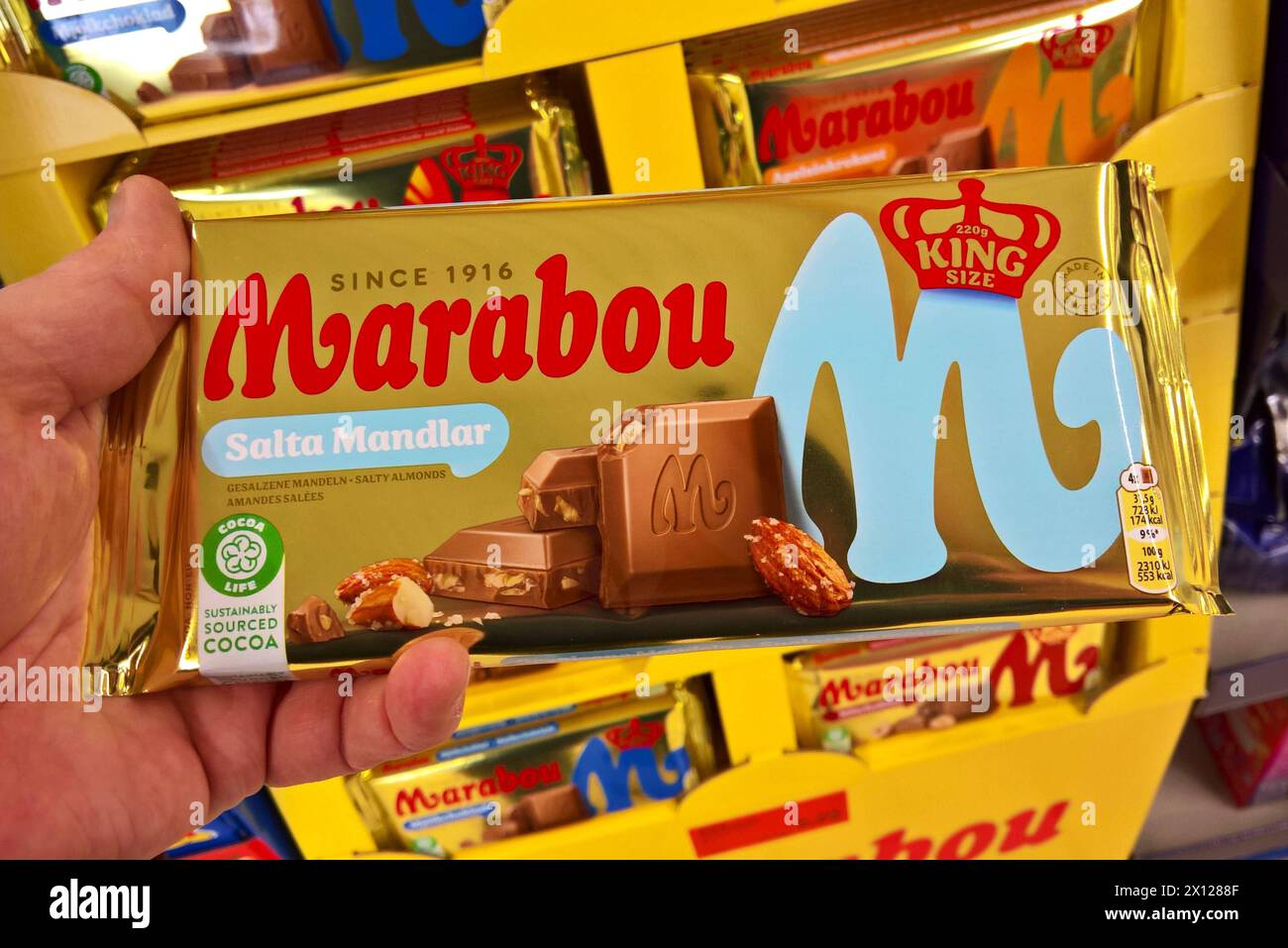 Marabou Schokolade mit gesalzenen Mandeln. Marabou Tafelschokolade aus ...