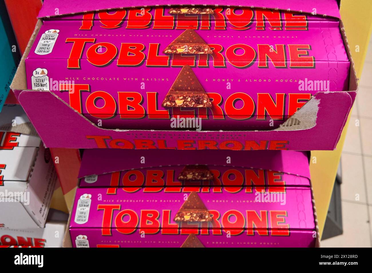 Toblerone ist eine Schweizer Schokoladenmarke, die ursprünglich von ...