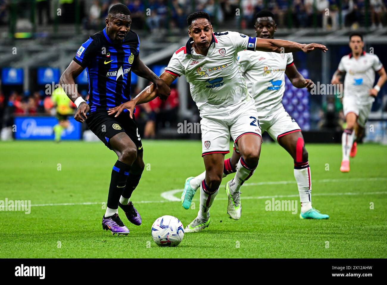 Fc internazionale fights hi-res stock photography and images - Alamy