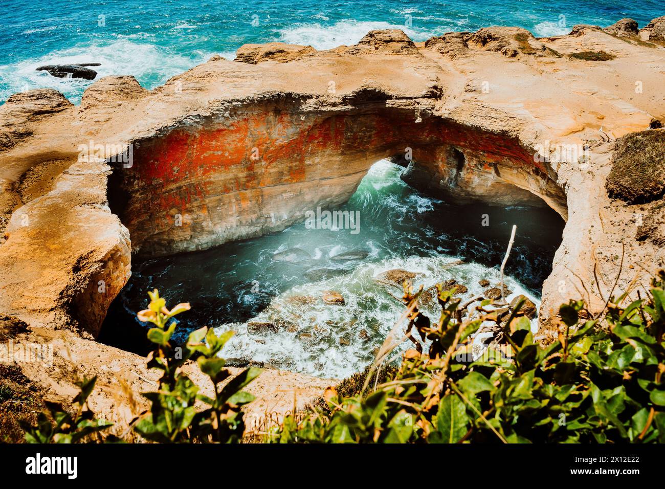 Devil’s punch bowl hi-res stock photography and images - Alamy