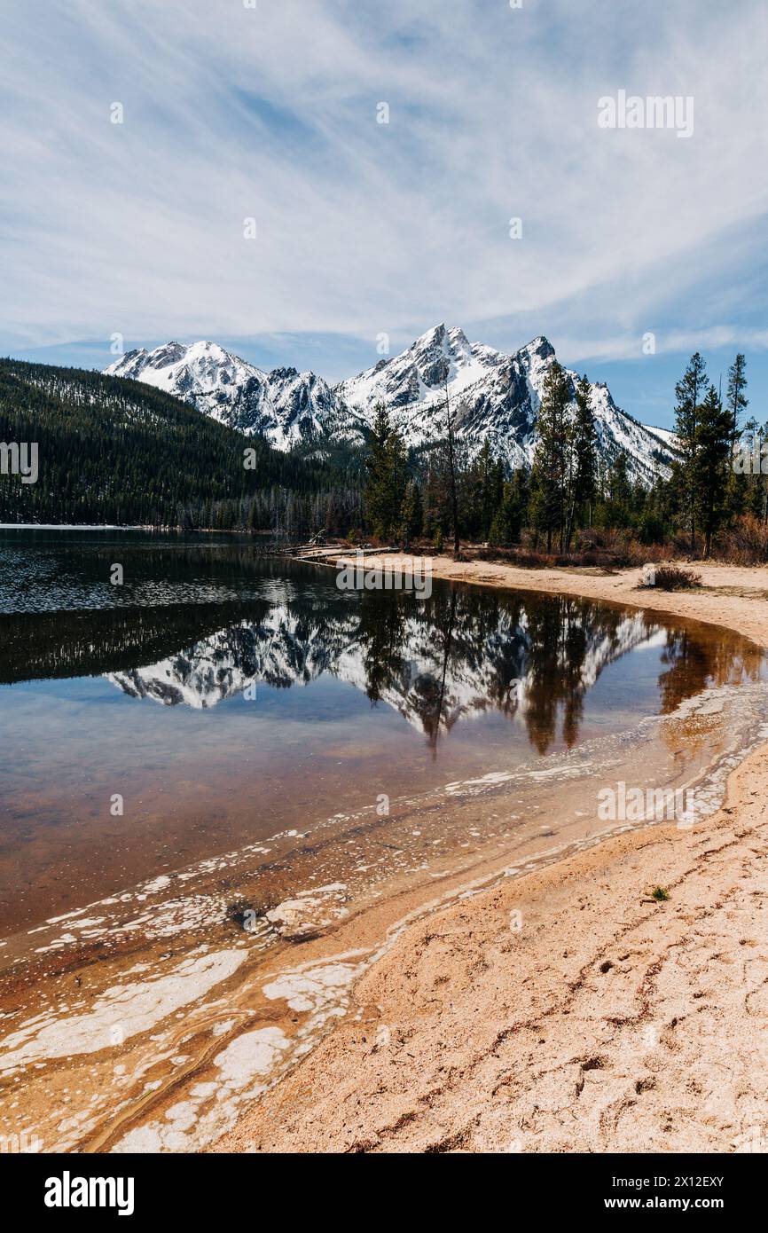Crystalline water sandy beach hi-res stock photography and images - Alamy