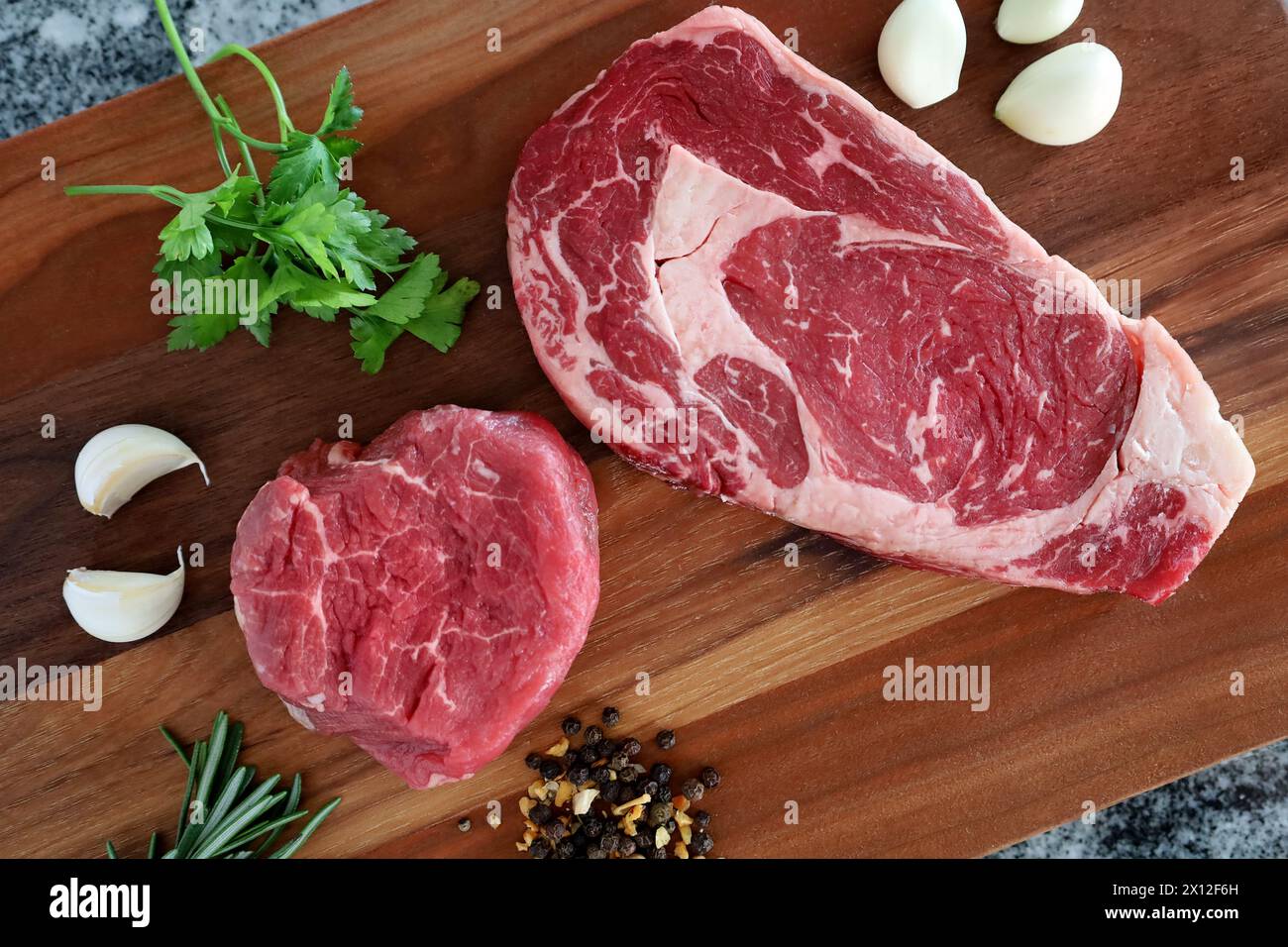 Raw filet mignon hi-res stock photography and images - Alamy