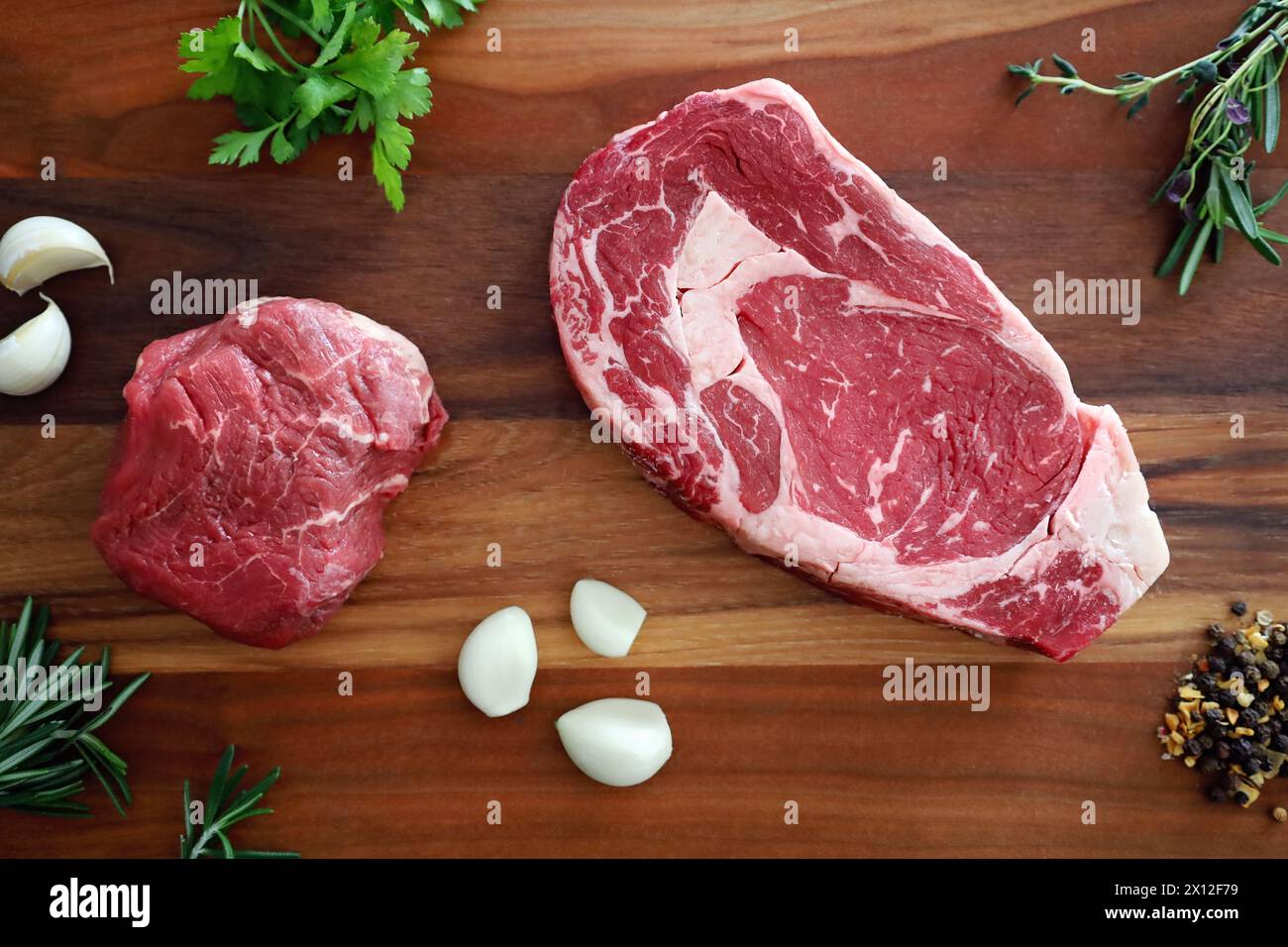 Raw filet mignon hi-res stock photography and images - Alamy
