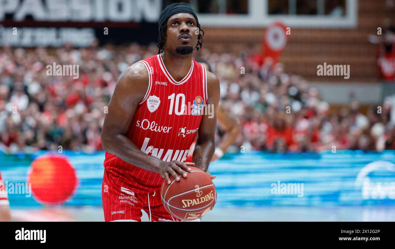 Darius perry wuerzburg baskets hi-res stock photography and images - Alamy
