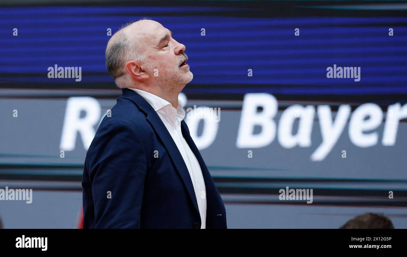 Head Coach Pablo Laso (FC Bayern Muenchen), sad, depressed, angry ...