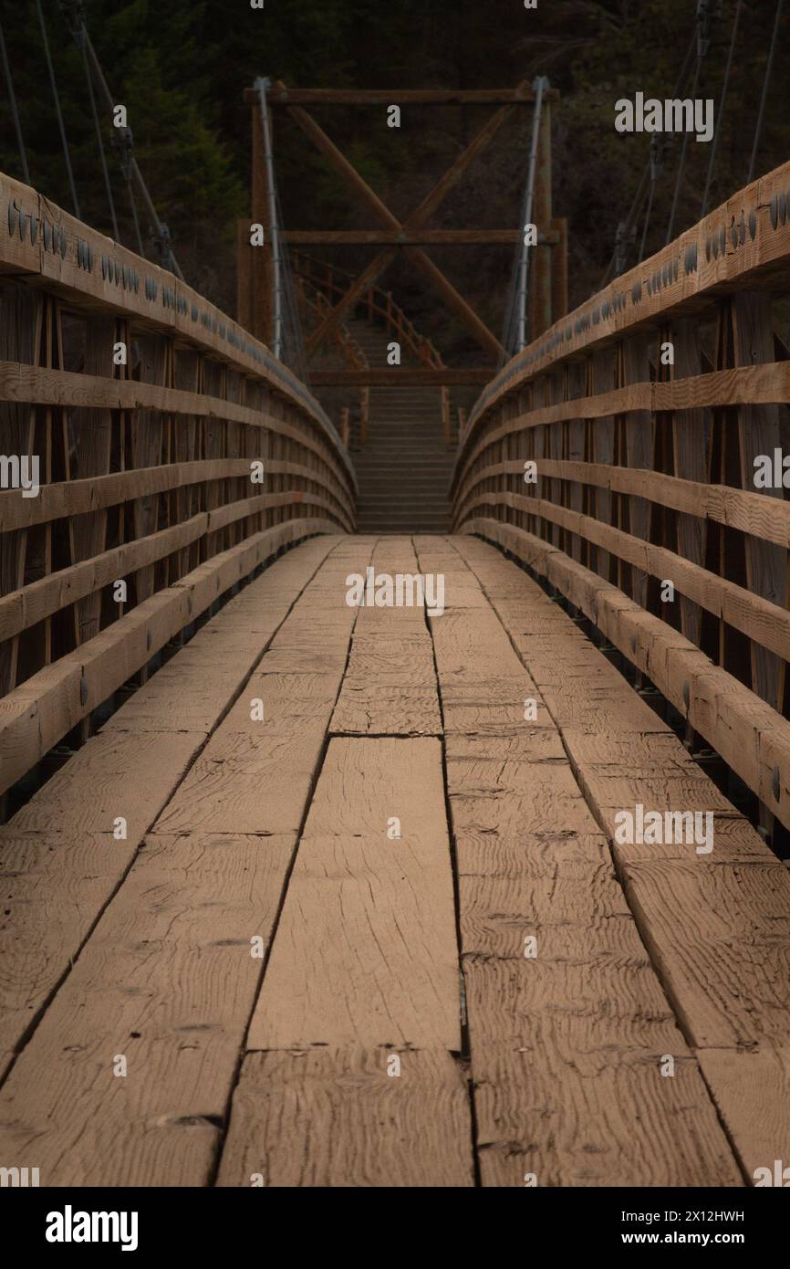 Suspension bridge at Bowl & Pitcher, Riverside State Park, Spokane ...