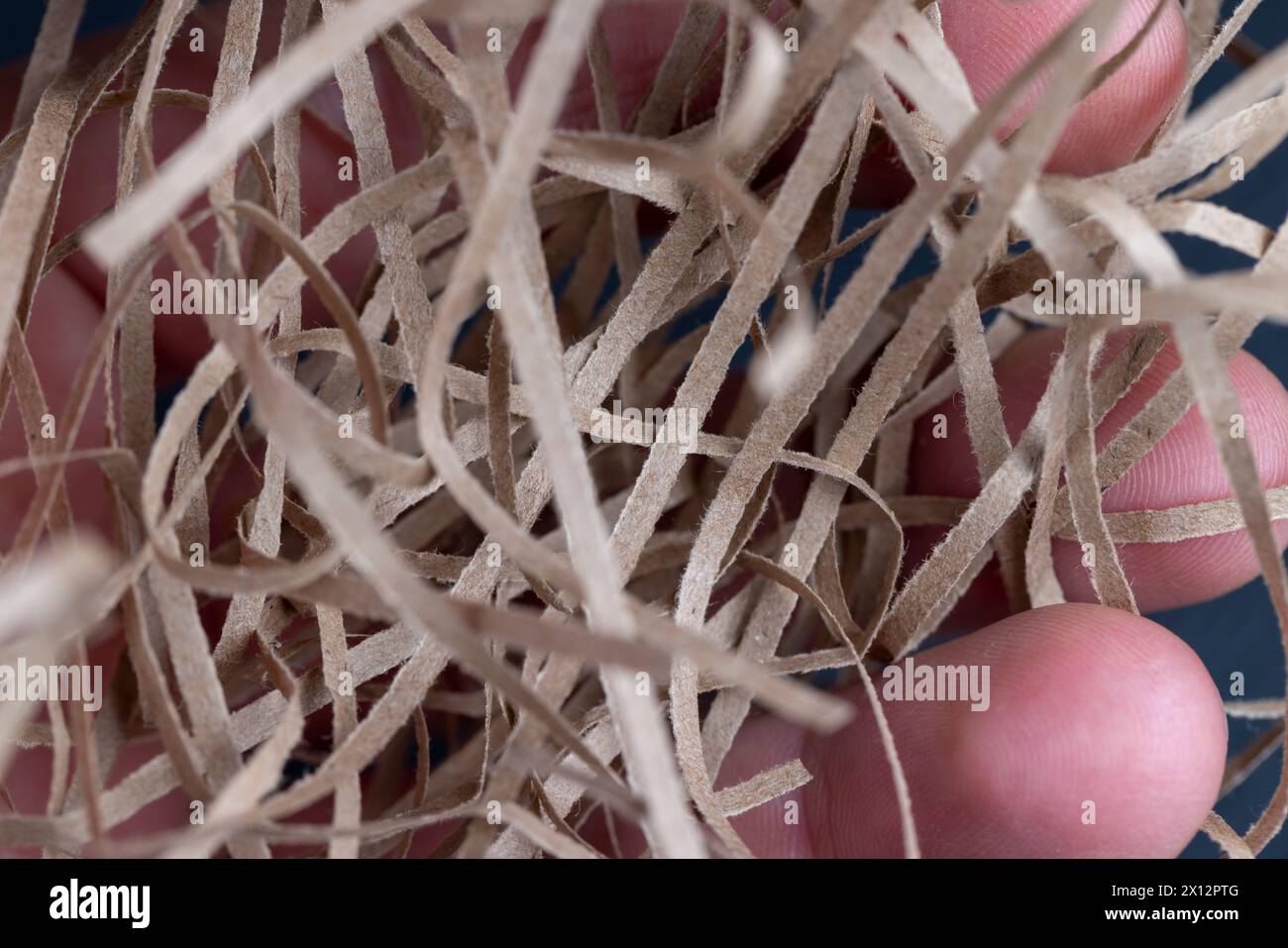 sliced Yellow Waste Paper for Packaging, decorative Sliced Paper for ...