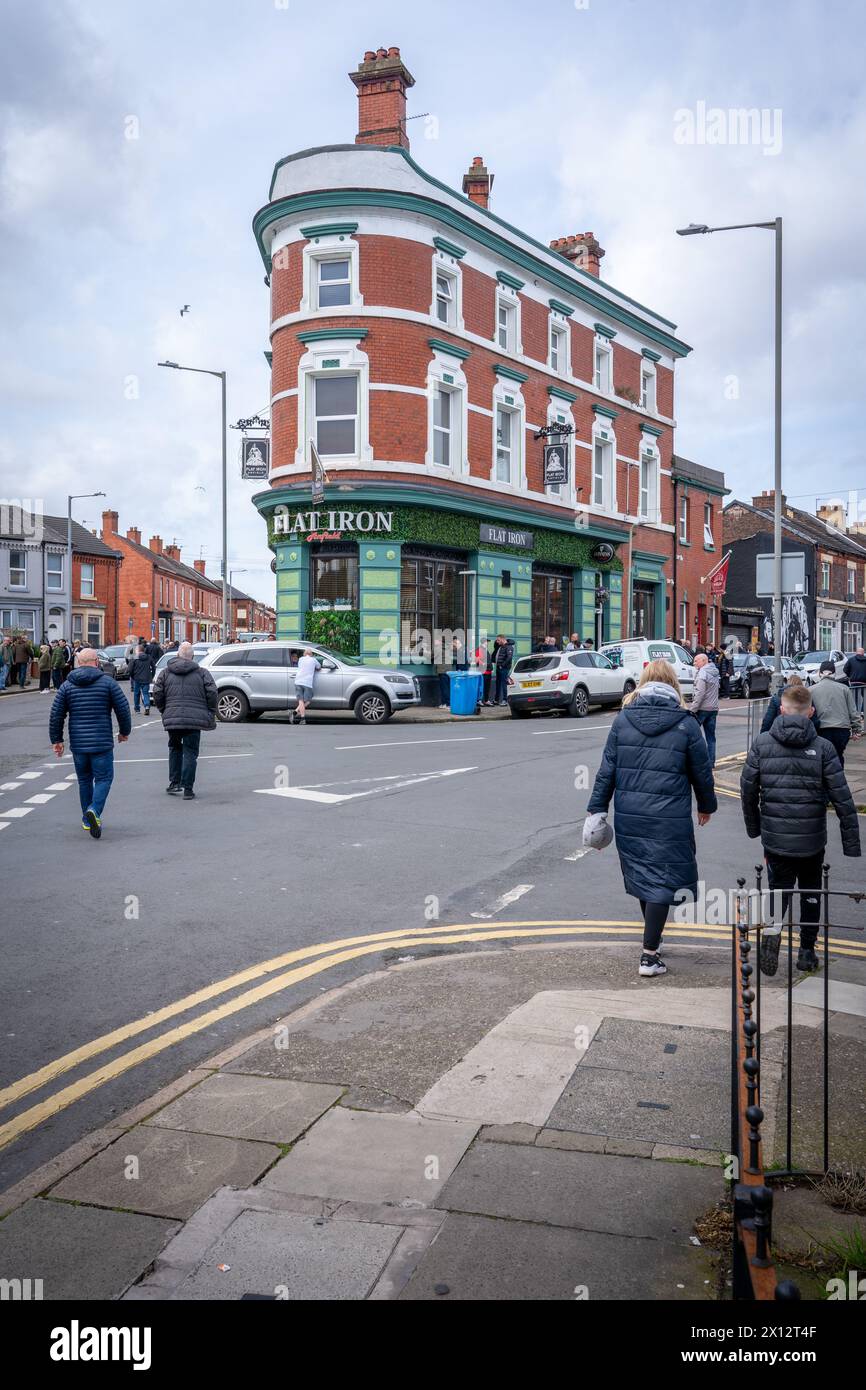 The Flat Iron pub, Anfield, Liverpool Stock Photo - Alamy