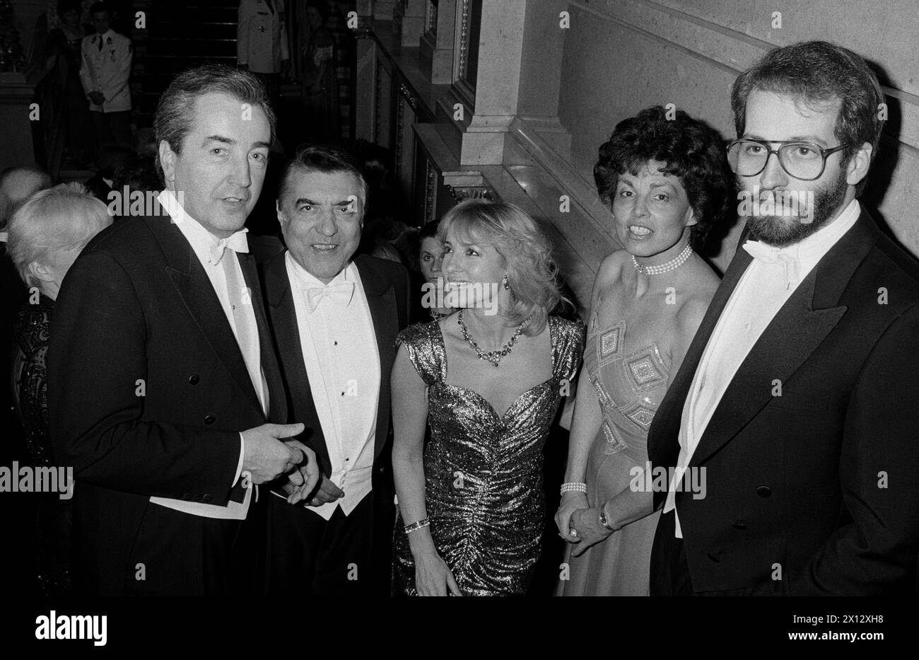 Mock mayors hi-res stock photography and images - Alamy