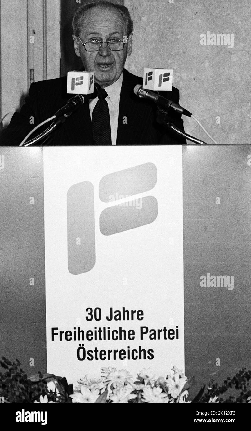Peter friedrich Black and White Stock Photos & Images - Alamy