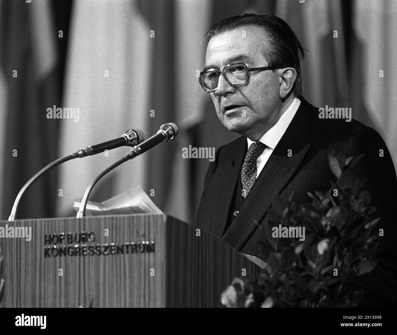 The Foreign Minister of Italy, Giulio Andreotti, during his afternoon ...