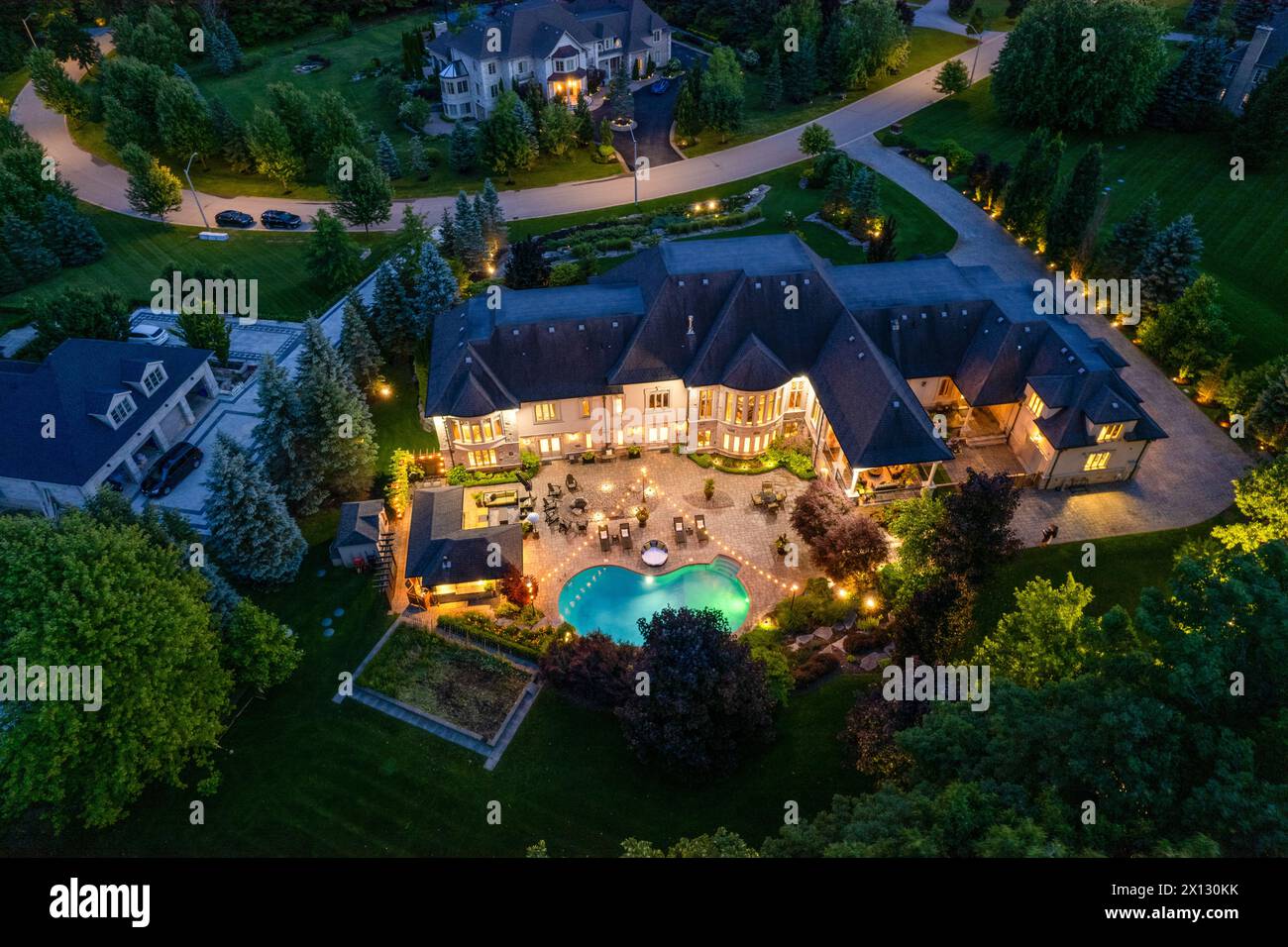 Experience the allure of luxury million-dollar homes in captivating ...