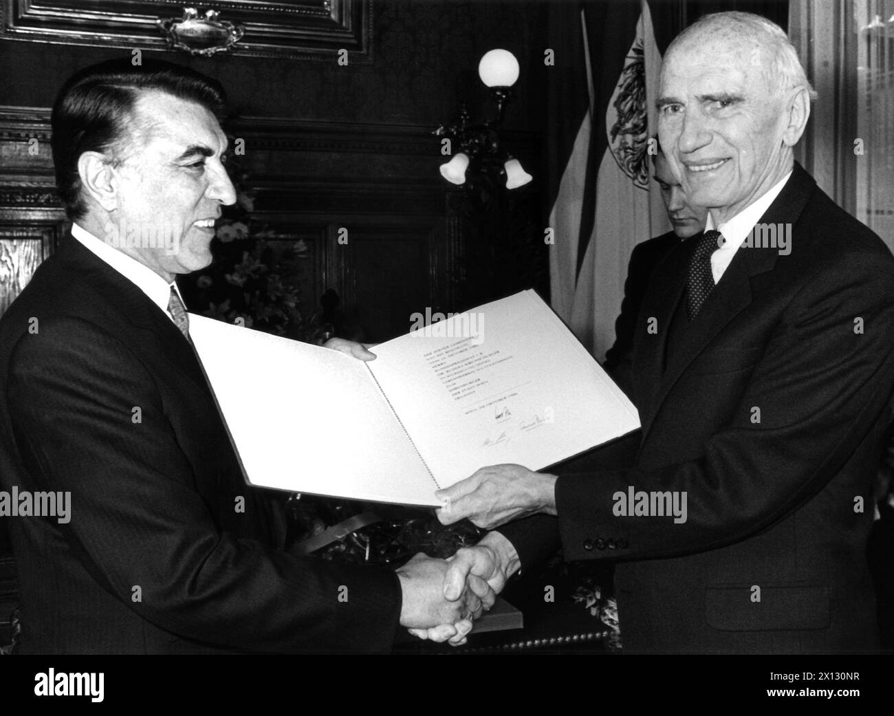 19870119 hi-res stock photography and images - Alamy