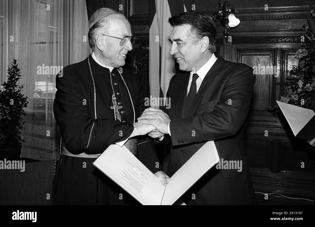 Helmut koenig Black and White Stock Photos & Images - Alamy