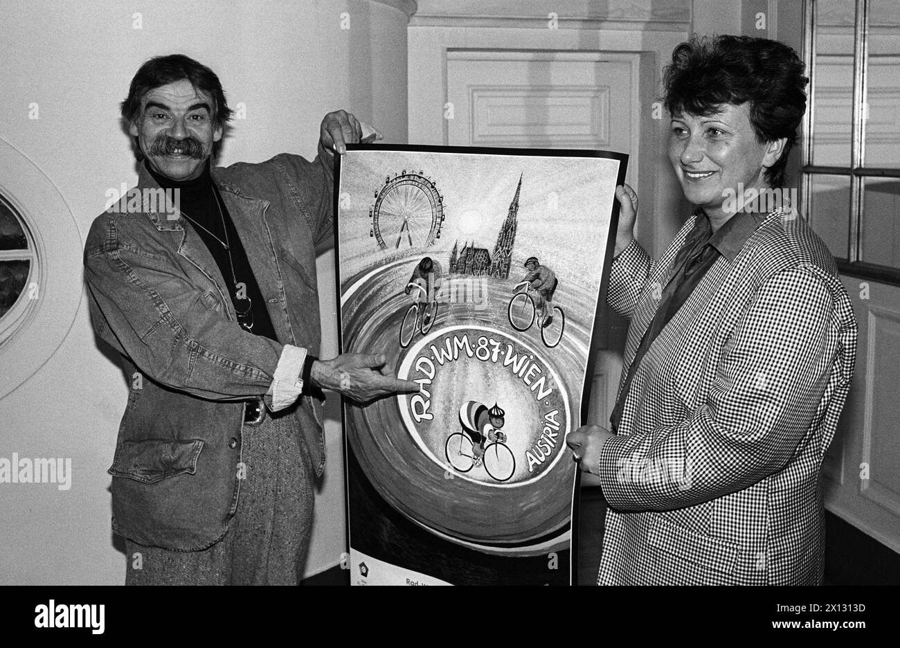 The photo taken on April 6th 1987 shows the artist Gottfried Kumpf (r ...