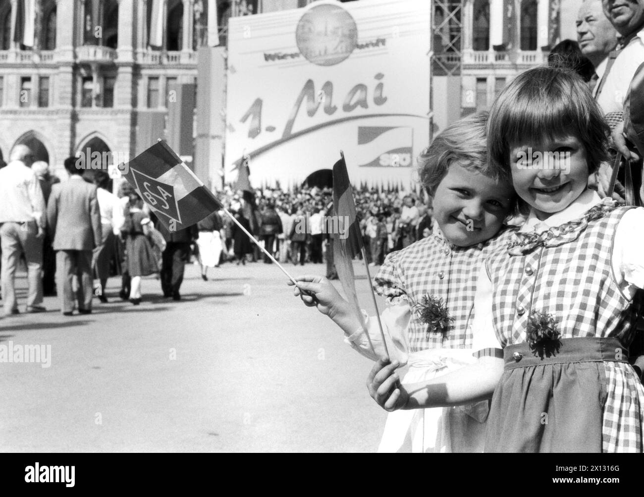 1st may in Vienna on May 1st 1987. - 19870501 PD0007 - Rechteinfo ...