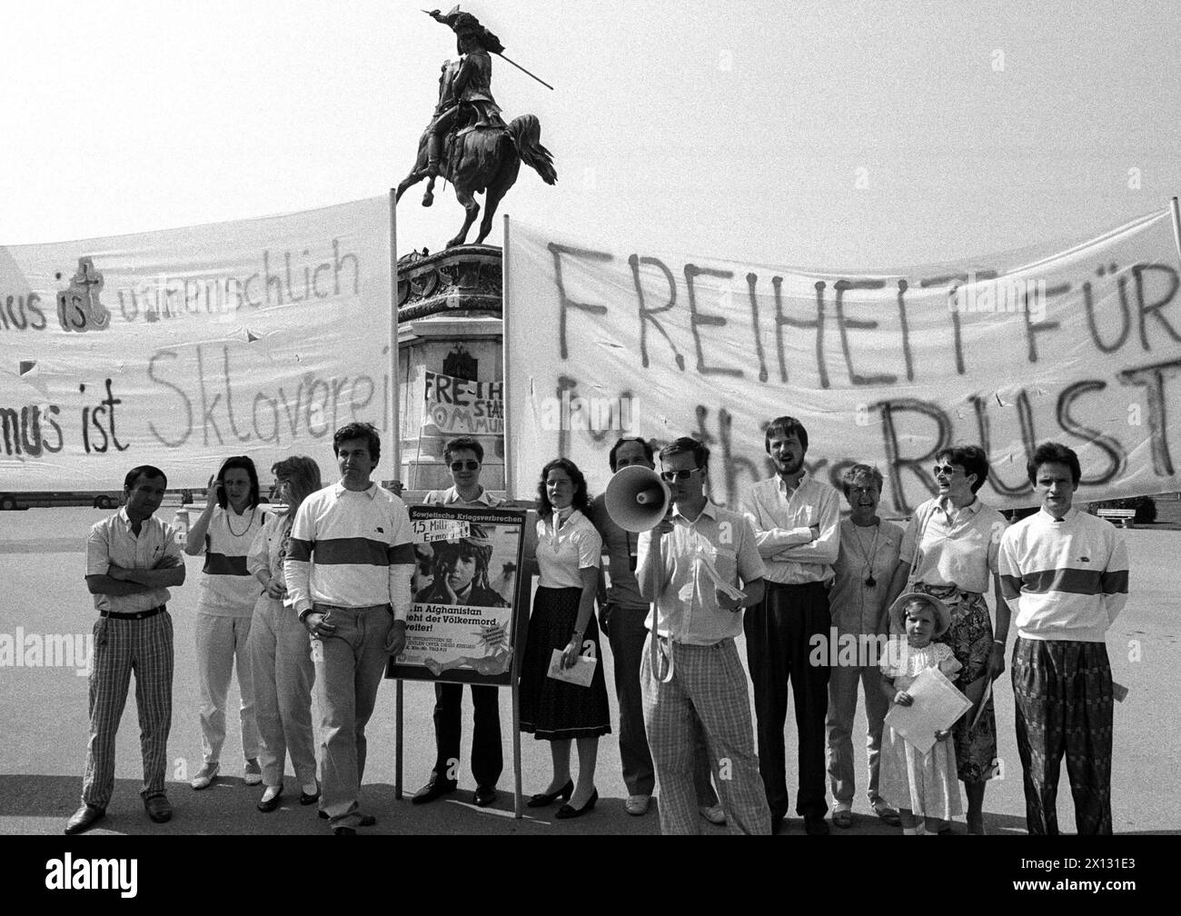 The photo was taken on July 11th 1987 on the occasion of USSR-Premier ...