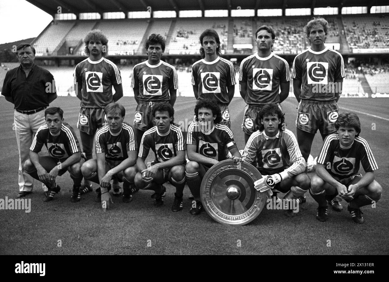 Photo gerald herbert hi-res stock photography and images - Alamy