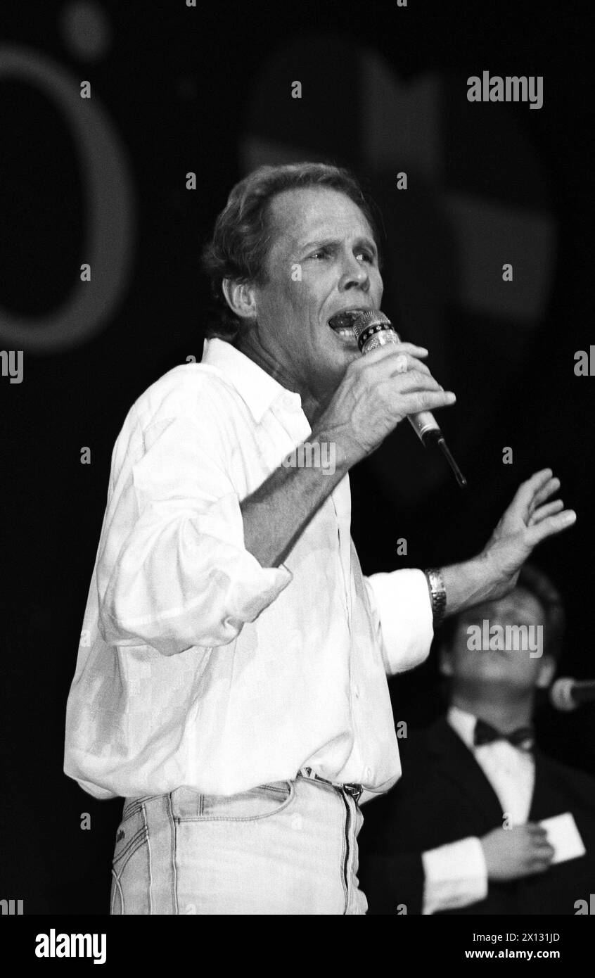 The photo was taken on October 2nd 1987 on the occasion of the ...